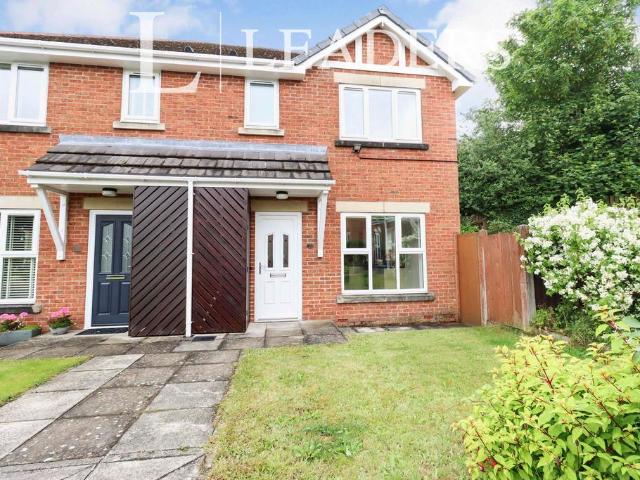 Llys Talwrn, Coedpoeth, LL11 3 bed terraced house to rent £1,025 pcm £237 pw