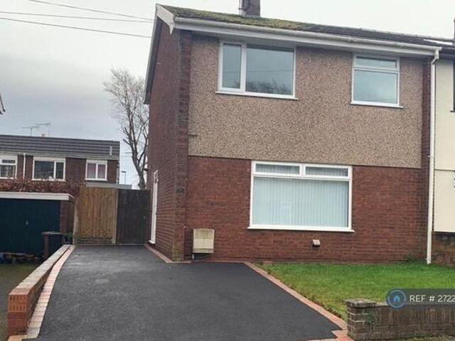 Llys Y Wern, Sychdyn, 3 Bedroom Semi detached