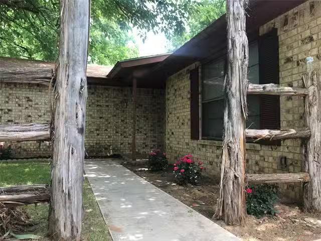 LSE House, Traditional Alvord, TX 209 Mosley Ln