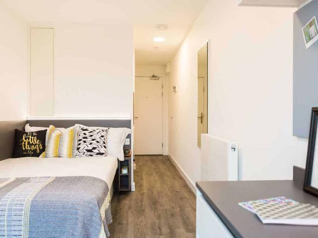 LST White City Residence, Student Accommodation London| Amber