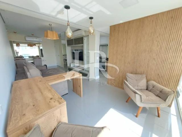 LR Flats Apartamento de 3 dormitórios e suíte para locação no Bairro Santo Amaro