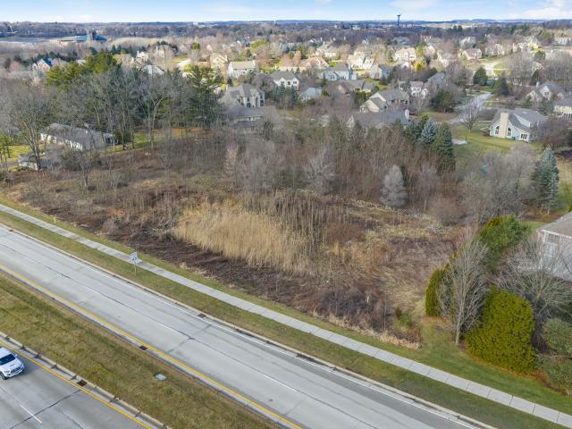 Lt0 W Greenfield Ave
