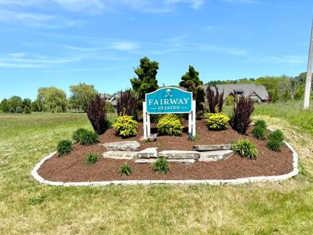 LT19 Fairway Estates