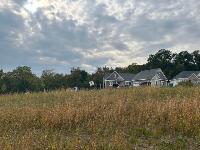 Lt39 Crescent Hill Dr, Sussex, WI 53089 | MLS #1937