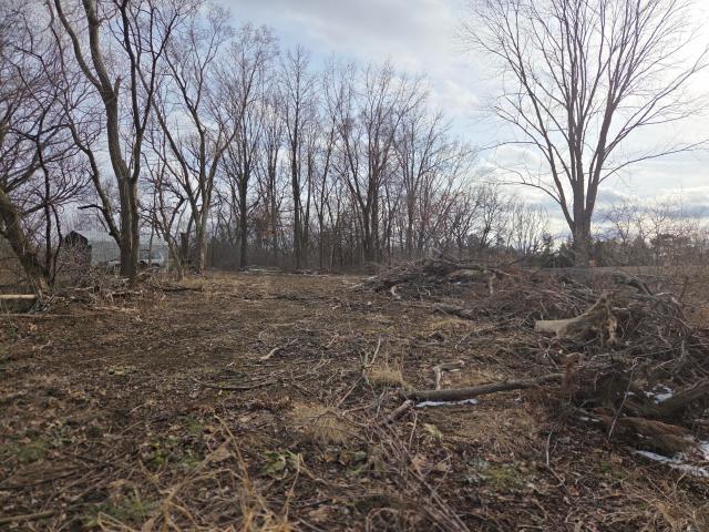 Lt3 93rd St