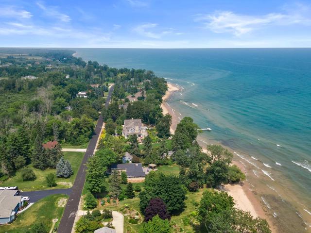 Lt9 Lower Forest Beach Rd