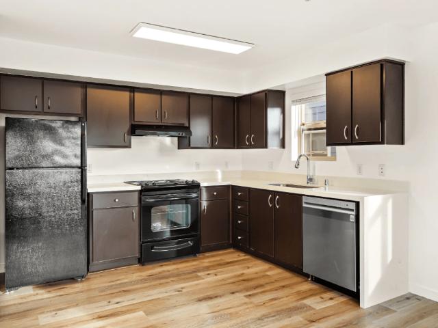 Lumen Studio Apartment for Rent at 1315 Pacific Ave, Everett, WA 98201 Port Gardner