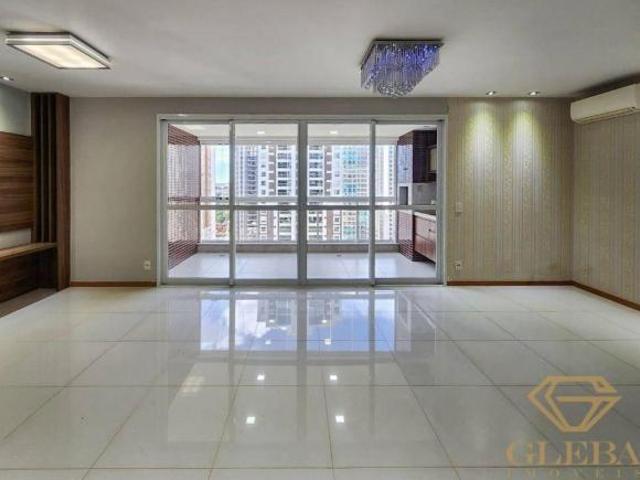 Lumiere apartamento venda Londrina Gleba Palhano com armários planejados