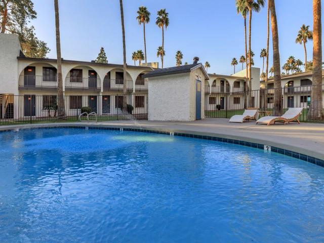 Lumina on 19th Apartments Studio Apartment for Rent at 1905 W Las Palmaritas Dr, Phoenix, AZ 85021 La Mancha