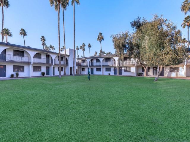 Lumina on 19th Apartments Studio Apartment for Rent at 1905 W Las Palmaritas Dr, Phoenix, AZ 85021 La Mancha