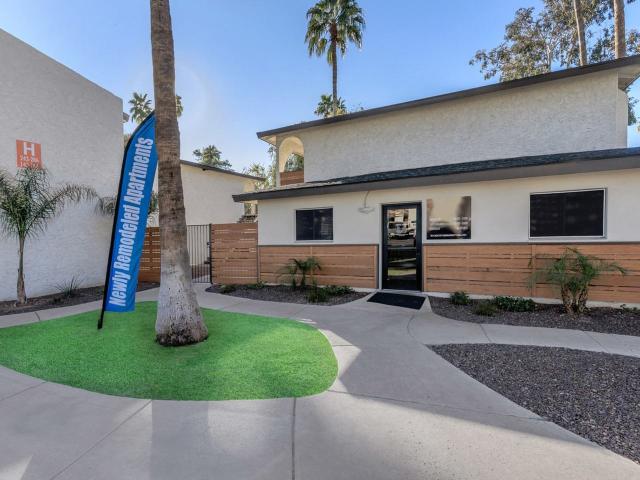 Lumina on 19th Apartments 1 Bedroom Apartment for Rent at 1905 W Las Palmaritas Dr, Phoenix, AZ 85021 La Mancha