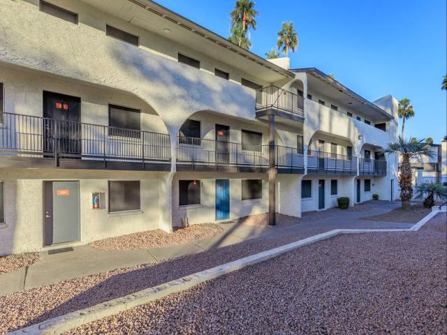 Lumina on 19th Apartments 2 Bedroom Apartment for Rent at 1905 W Las Palmaritas Dr, Phoenix, AZ 85021 La Mancha