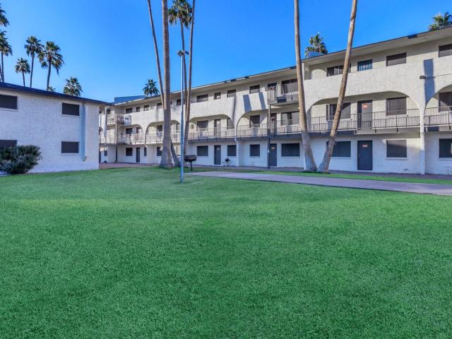 Lumina on 19th Apartments 2 Bedroom Apartment for Rent at 1905 W Las Palmaritas Dr, Phoenix, AZ 85021 La Mancha