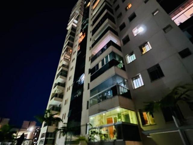 Lumini 3 Quartos 104m Andar Alto com Vista Livre e Maravilhosa 2 Vagas Soltas Reformado