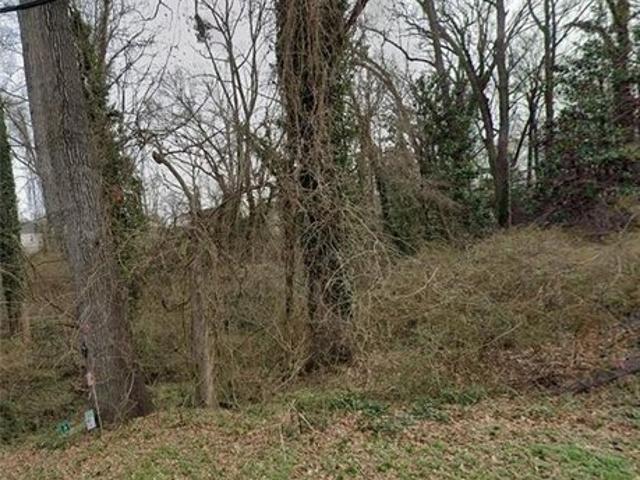 Lumpkin St, East Point, GA 30344