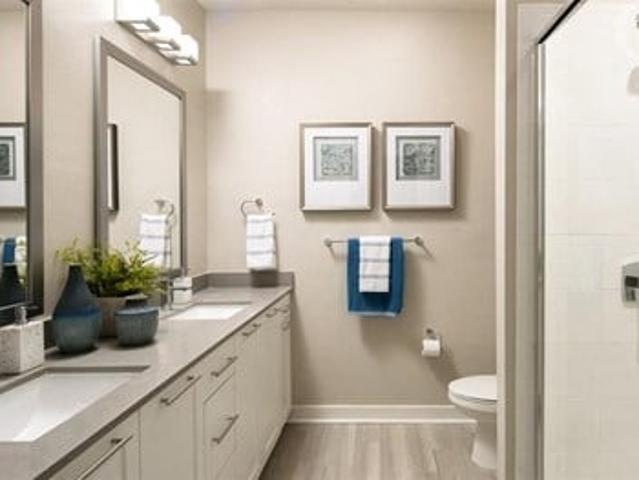 Luna at Lake Shadow C1 B *attached garage