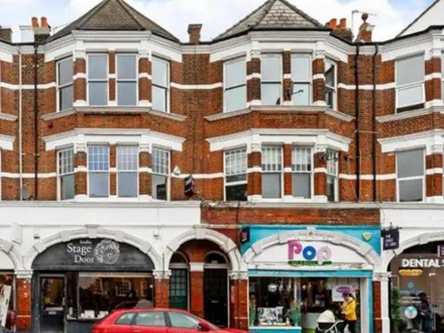 Lunablu, 176 178 Fortis Green Road, London, N10 3DU, United Kingdom | 2 bed apartment for rent #138930369 | Rentberry