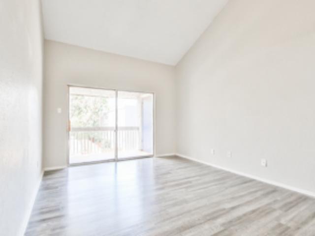 Lubbock Heights 2 Bedroom Apartment for Rent at 5401 50th St, Lubbock, TX 79414
