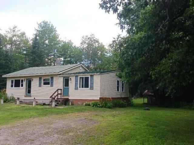 Lucy Knowles Rd, Farmington, Home For Sale