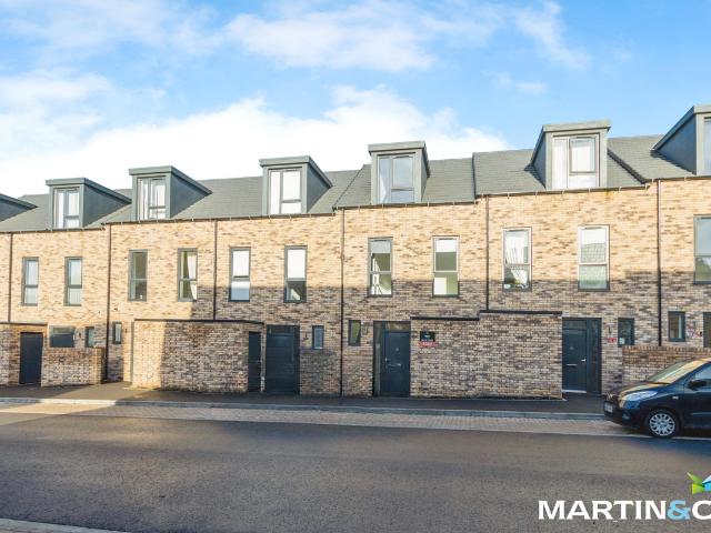 Lucas Close, Belgrave Village, Birmingham B12, 3 bed town house to rent, £1,650 pcm | PrimeLocation