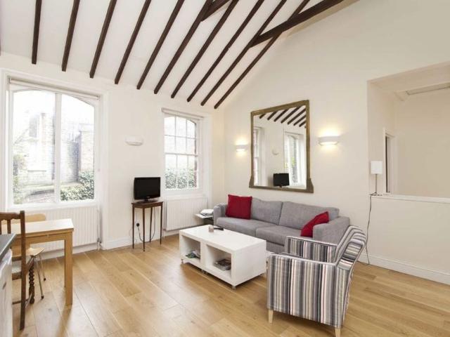 Lucerne Mews, W8, London