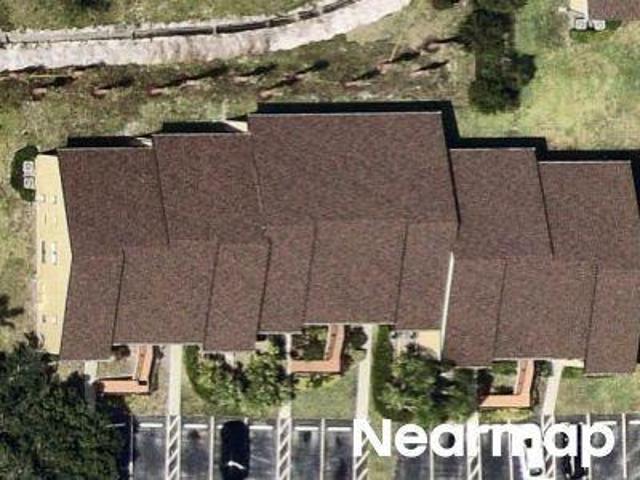 Lucerne Lakes Blvd E