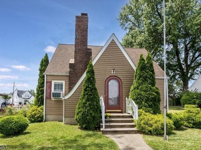 Lucien Pl, Linden, Home For Sale