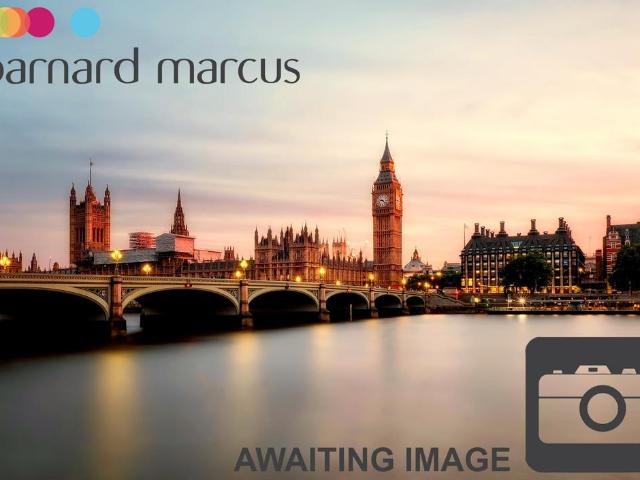 Lucien Road, LONDON 3 bed flat to rent £1,950 pcm £450 pw