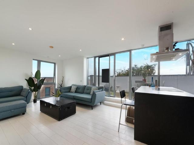 Lucienne Court, New Festival Quarter. 3 bed flat to rent £3,467 pcm £800 pw