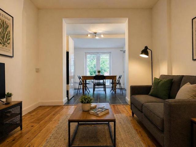 Luckington Road, Horfield, Bristol 5 bed terraced house to rent £3,000 pcm £692 pw