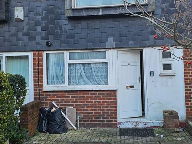 Ludwick Mews, London SE14, 4 bed end terrace house to rent, £3,300 pcm | PrimeLocation