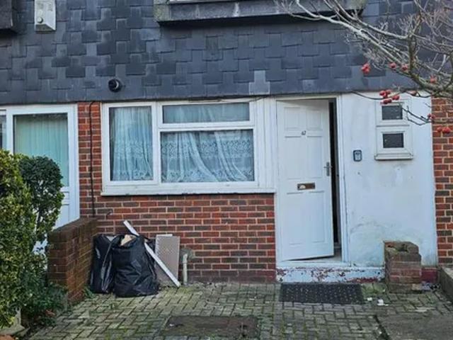 Ludwick Mews, London, SE14 6NG, United Kingdom | 4 bed house for rent #138852568 | Rentberry