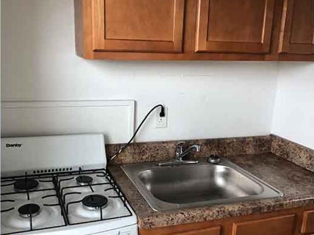 Ludlow 960 Studio Apartment for Rent at 960 Ludlow Ave, Cincinnati, OH 45220 Clifton