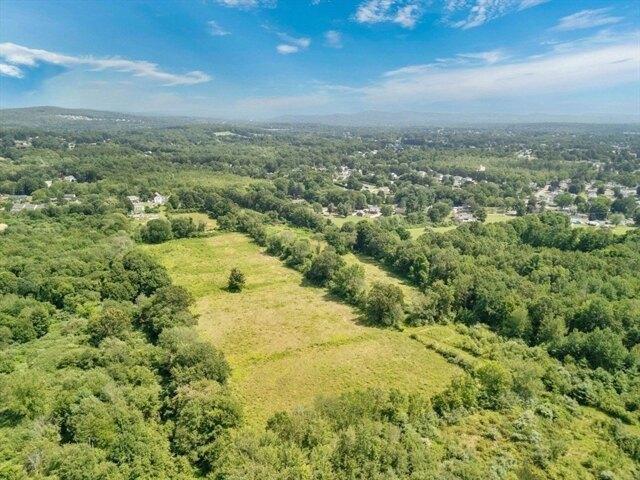 Ludlow MA 01056 102633004