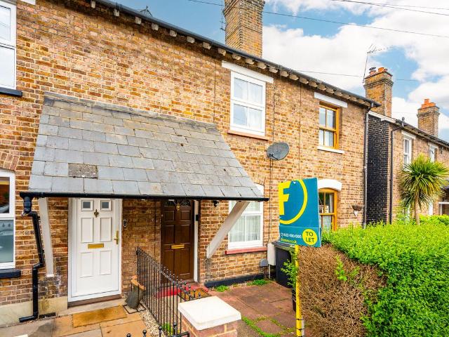 Ludlow Road, Guildford GU2, 2 bed terraced house to rent, £2,000 pcm | PrimeLocation