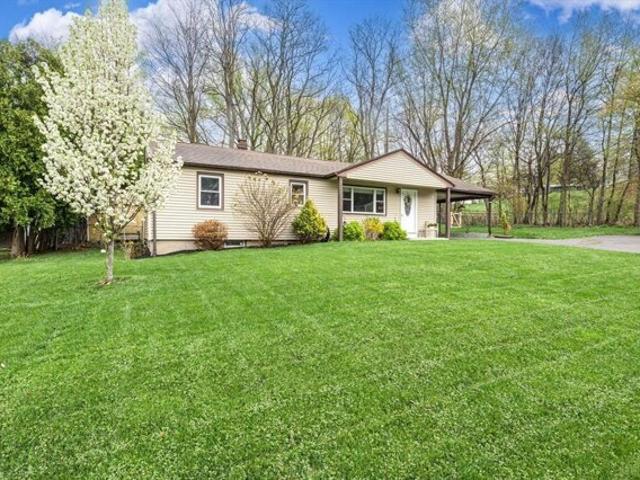Ludlow Rd, South Hadley, Home For Sale