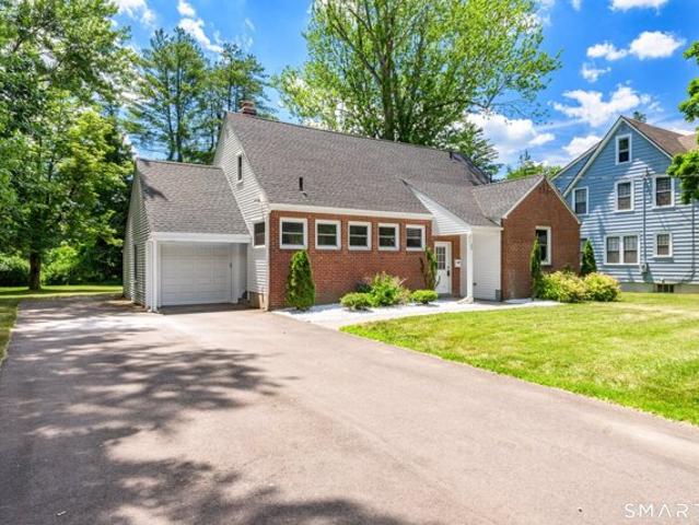Ludlow Rd, Windsor, Home For Sale