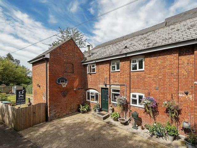 Lugg Bridge, Hereford, 4 Bedroom Cottage