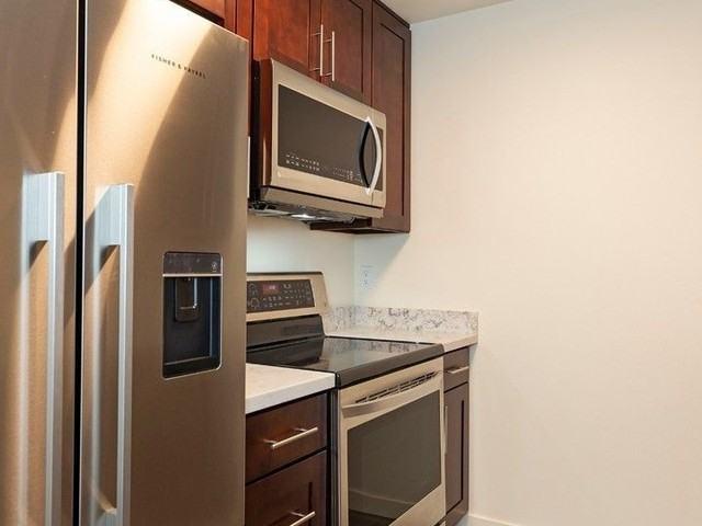 Luke Apartments 2 Bedroom Apartment for Rent at 2119 23rd Ave W, Seattle, WA 98199 Interbay
