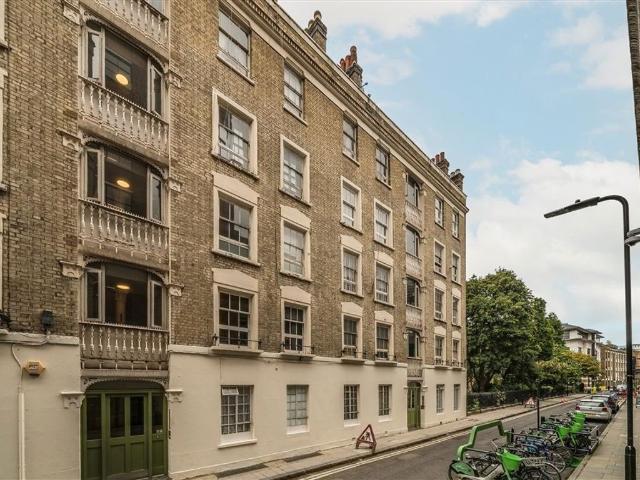 Luke Street, Shoreditch EC2A, 2 bed flat to rent, £2,600 pcm | PrimeLocation