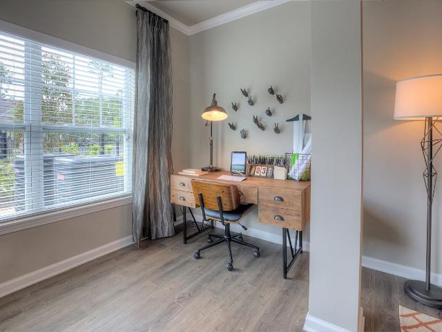 Lullwater at Blair Stone 1 Bedroom Apartment for Rent at 3501 S Blair Stone Rd, Tallahassee, FL 32301