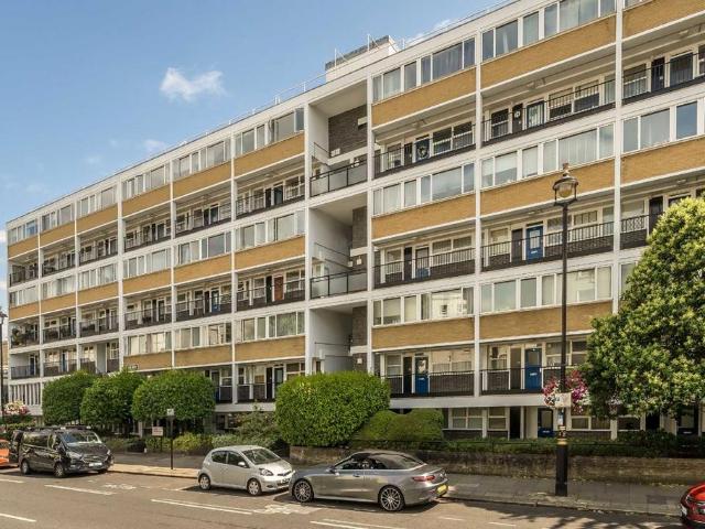 Lupus Street, London SW1V 3 bed house to rent £3,748 pcm £865 pw