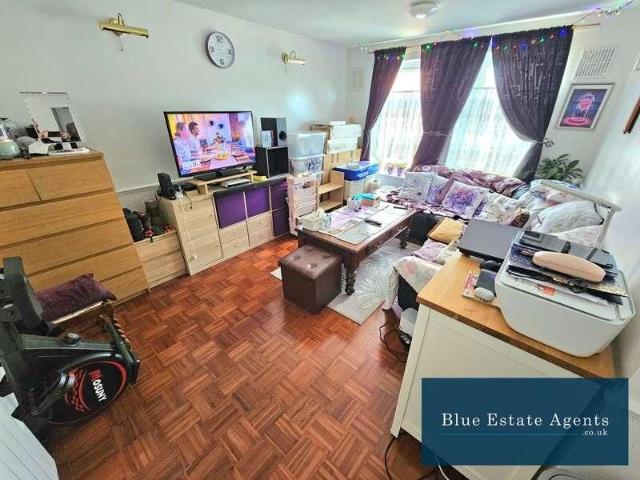 Lupin Close, West Drayton, UB7