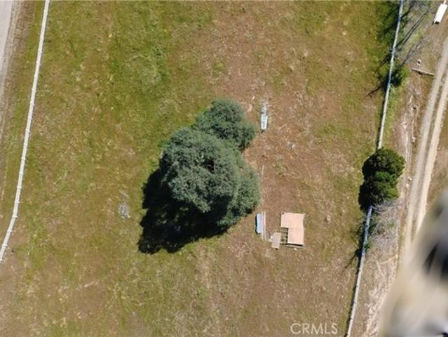 Lupine Dr, Sanger, CA 93657