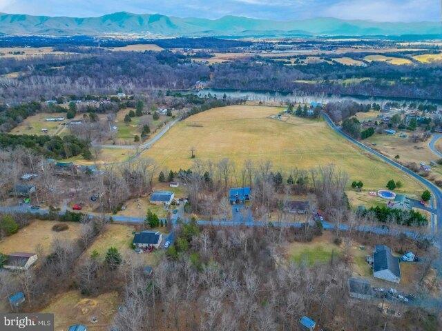 Luray VA 22835 103601929