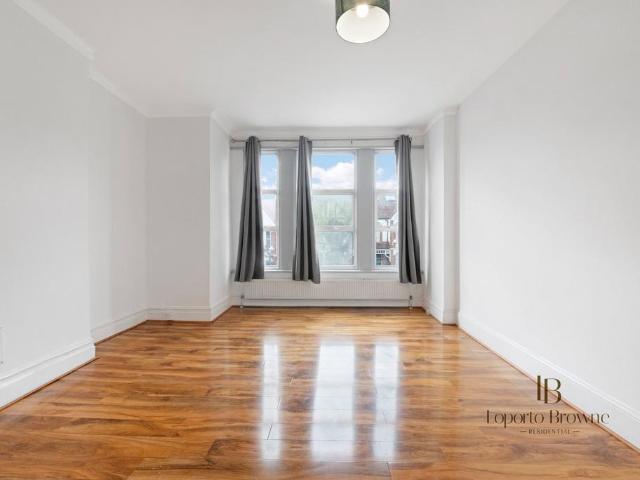 Lushington Road, NW10 3 bed flat to rent £2,800 pcm £646 pw