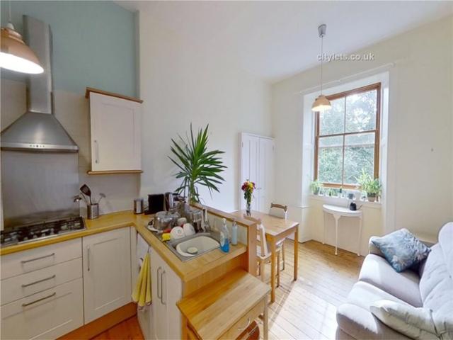 Lutton Place, Edinburgh