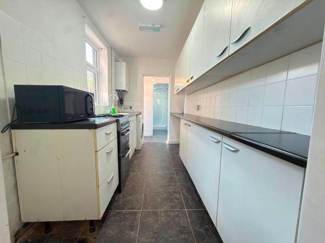 Luther Street, Leicester LE3, 4 bed terraced house to rent, £1,295 pcm | PrimeLocation