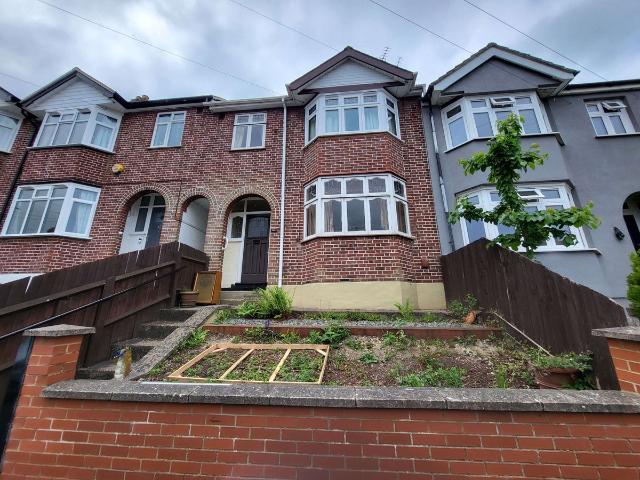 Luton LU1, 1 bed terraced house to rent, £550 pcm | PrimeLocation