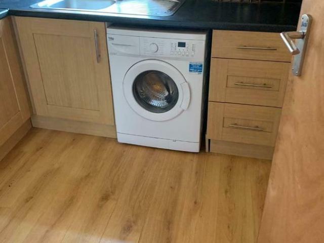 Luton LU1, 2 bed flat to rent, £1,300 pcm | PrimeLocation